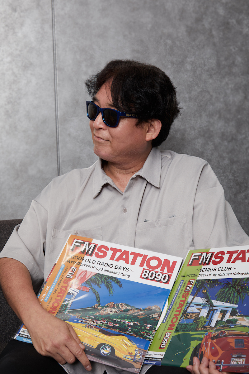 【インタビュー】小林克也×カマサミコング、輝き続ける日本の80年代ポップミュージックを今に伝える | BARKS