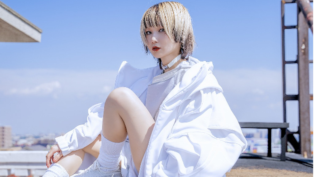 Reol、新曲「第六感」のライヴ映像を公開 | BARKS