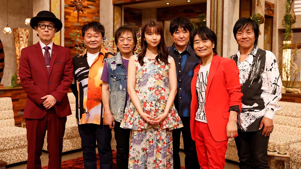 スターダスト☆レビュー、『The Covers』に登場。上白石萌歌にMC就任祝いも | BARKS