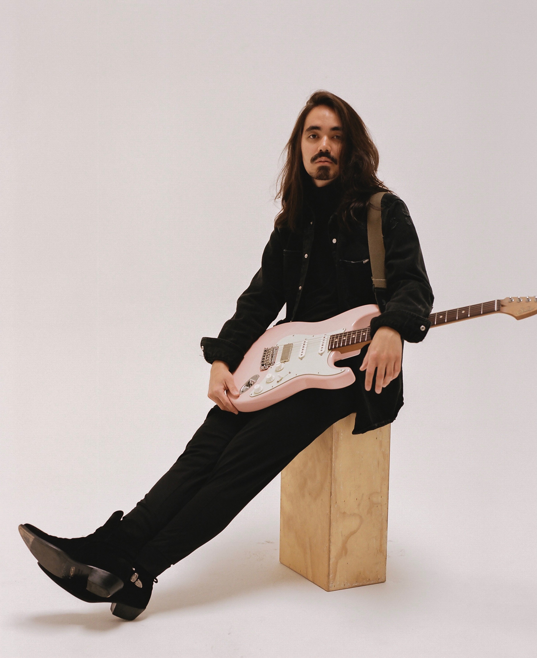 Char、日比谷野音ファイナル公演は、まるで”ギター万博公演” | BARKS