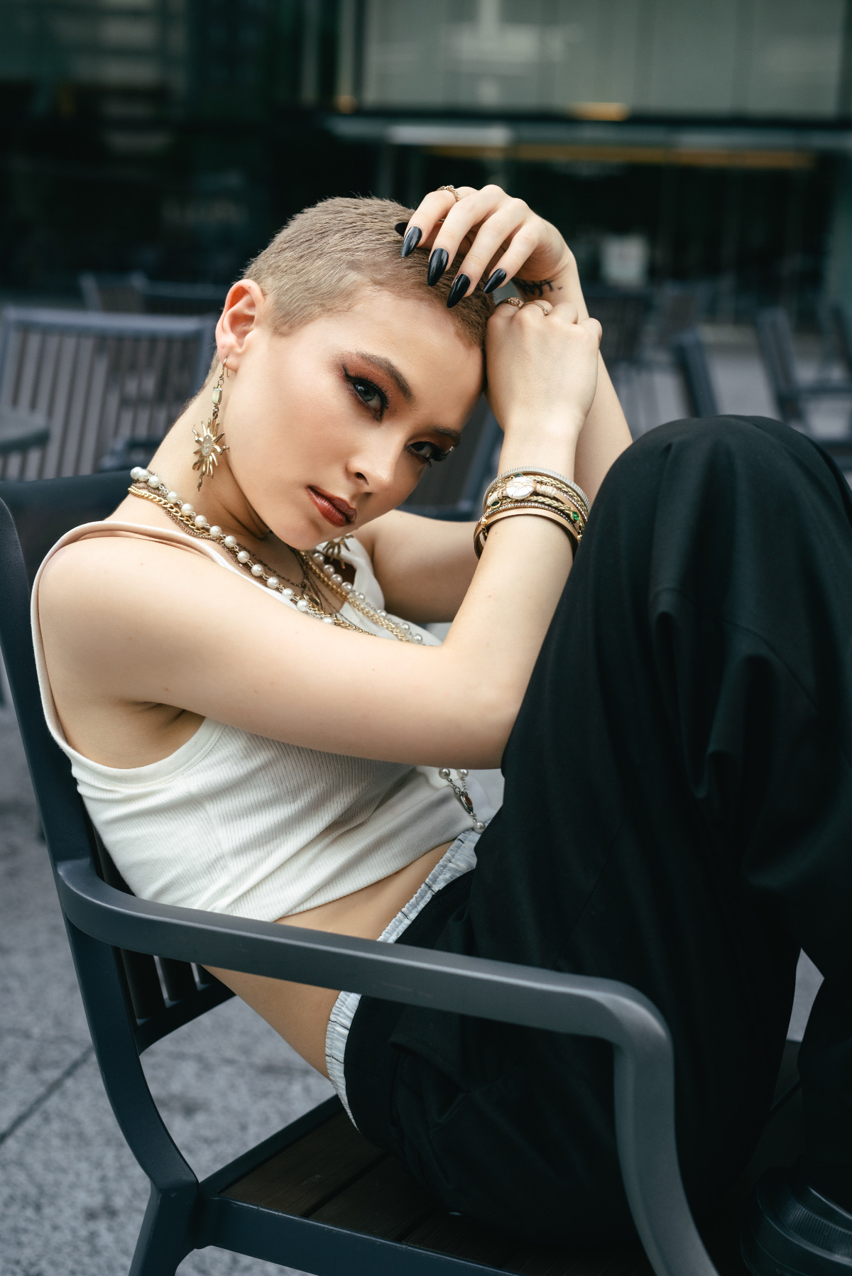 Ashley、人気ラッパー・AKLOを招いたサマーチューンをリリース | BARKS