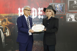 【ライヴレポート】HYDE、大阪・関西万博を制圧「モッシュピットができる万博ライヴは後にも先にもない」 | BARKS