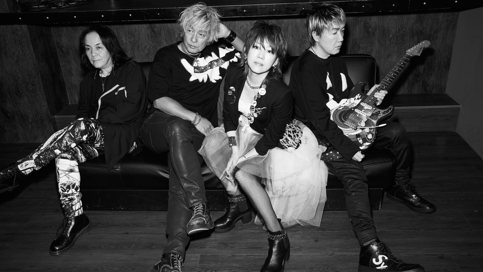 元AldiousのTokiや元LOVEBITESのMiho擁する女性メタルバンドZilqy、全世界へ向けてデビュー | BARKS