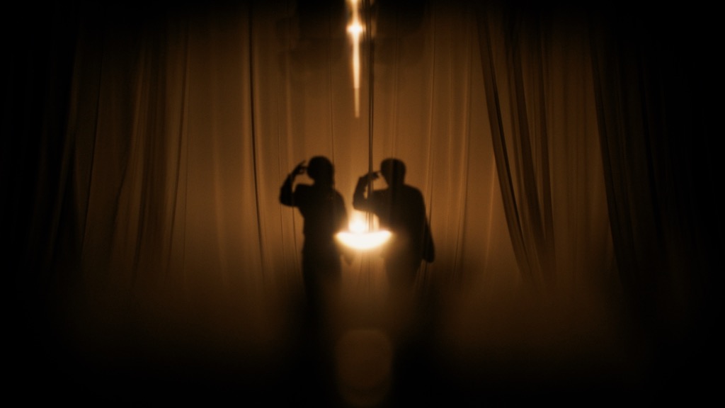 本多大夢＆浜川路己のアイドルデュオ・ROIROM、プレデビュー曲「Dear DIVA」MVを今夜プレミア公開 | BARKS