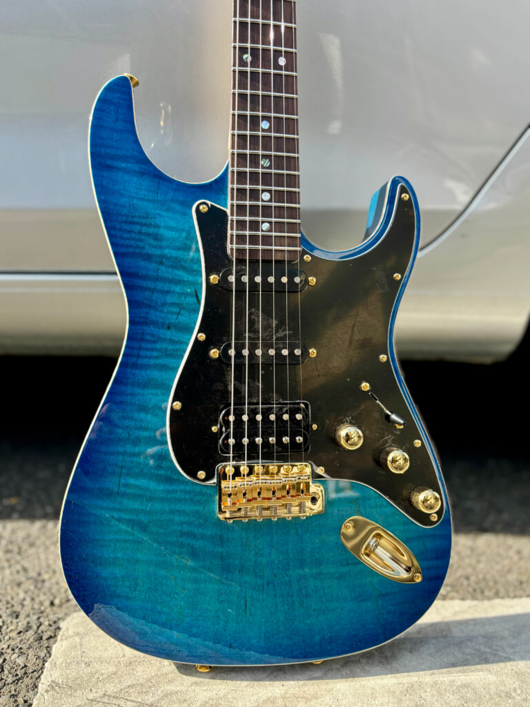 【俺の楽器・私の愛機】1935「一生の相棒」 | BARKS